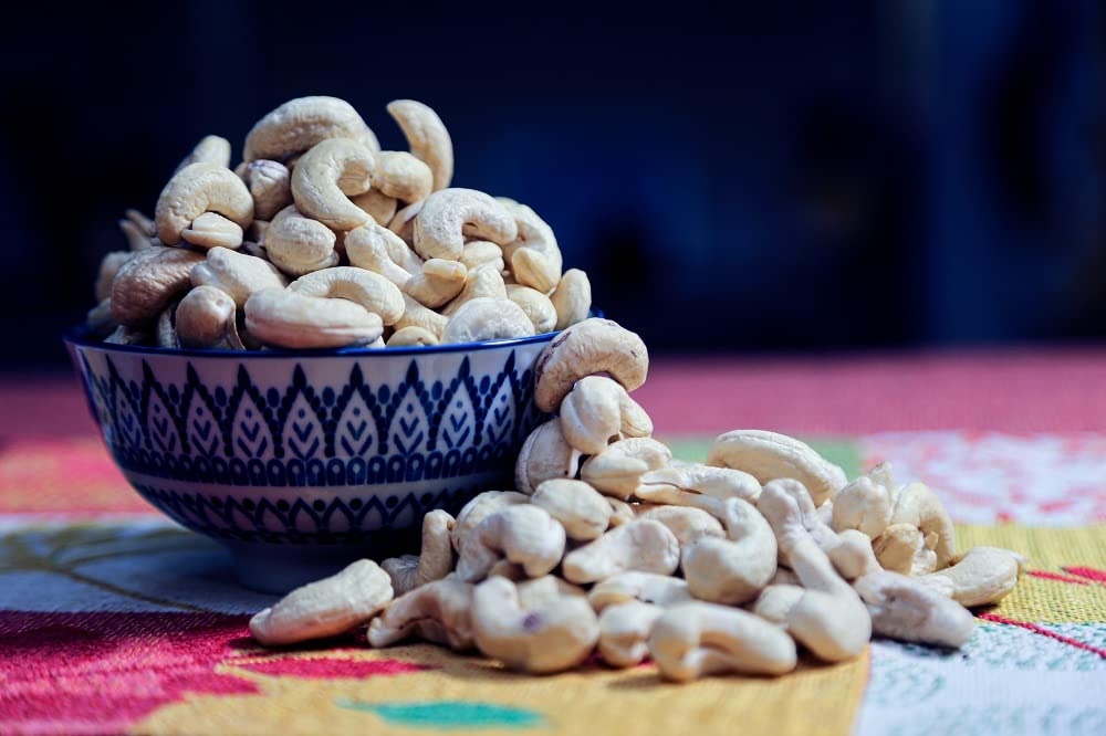 Natural Premium W240 Fresh Cashew Whole Nuts Jumbo White Cashews | Real ...