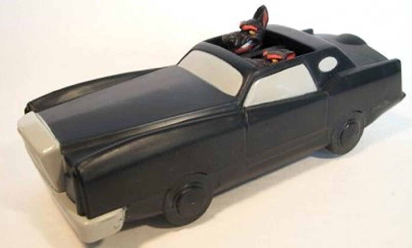 Oliver And Company Sykes Car