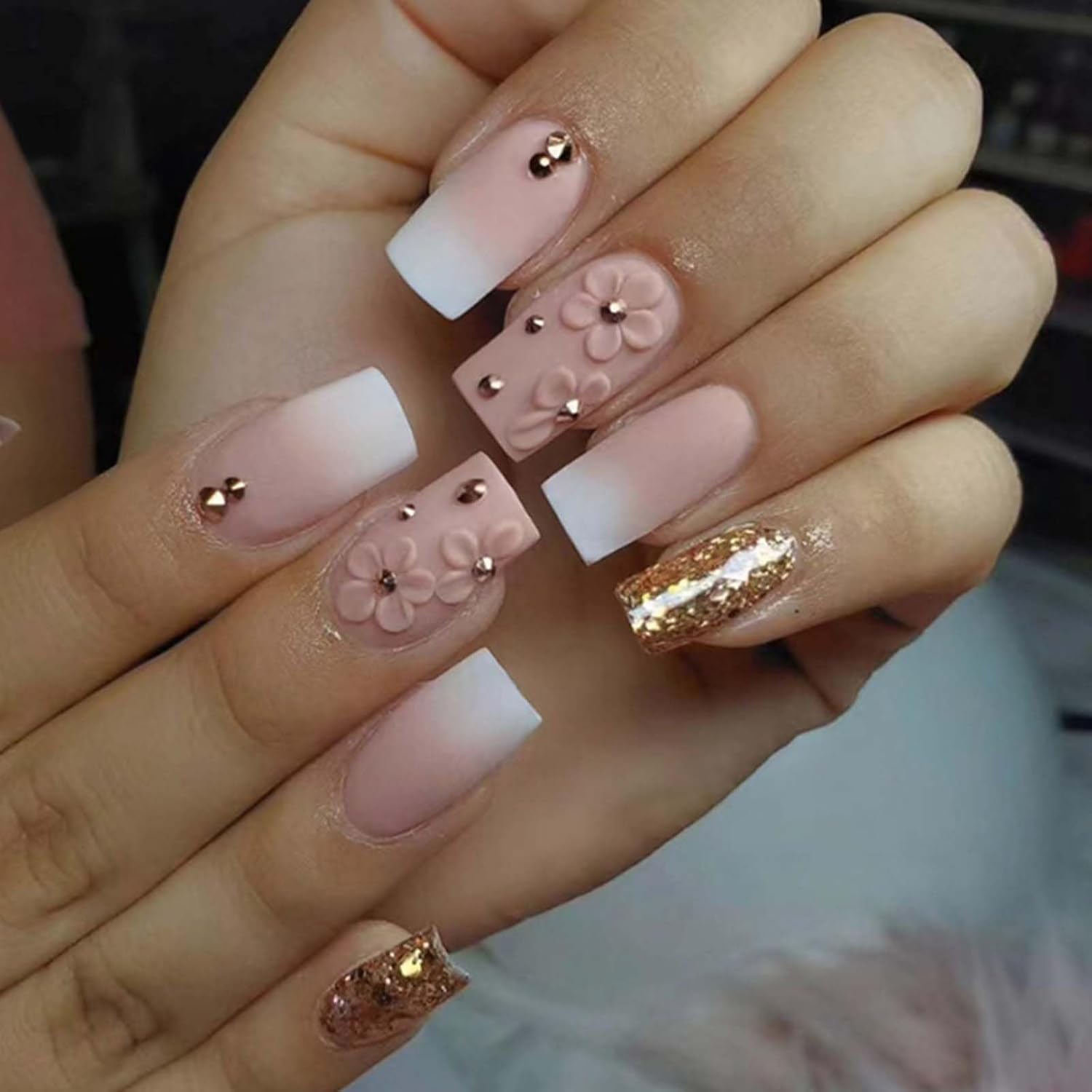 Amazon.com: YoYoee Medium Square False Nails Daisy Press on Nails ...