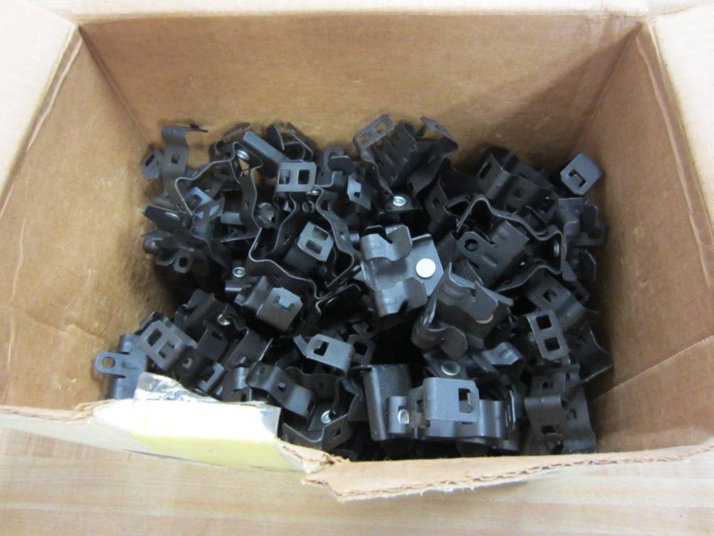 Caddy 812M24 Clip de conducto, 1/2 a 3/4I (paquete de 100) : Amazon.com ...