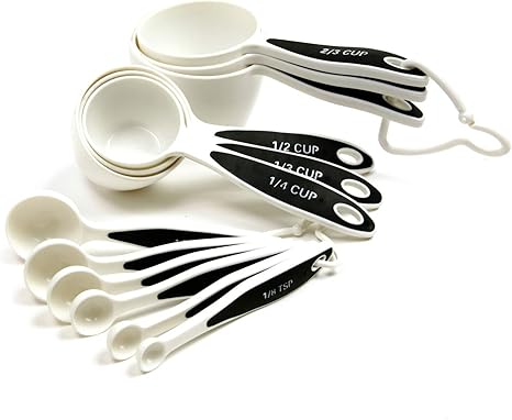 Amazon.com: Norpro 3042 Grip-EZ Measuring Cups & Spoons, Set of 12 ...