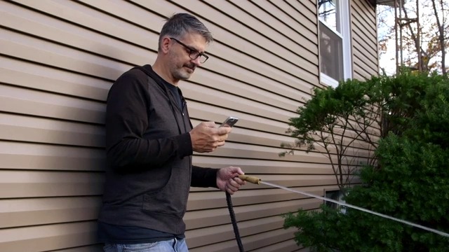 Watch WaterBUG& Submersible Pump with Multi-Flow Technology on Amazon Live