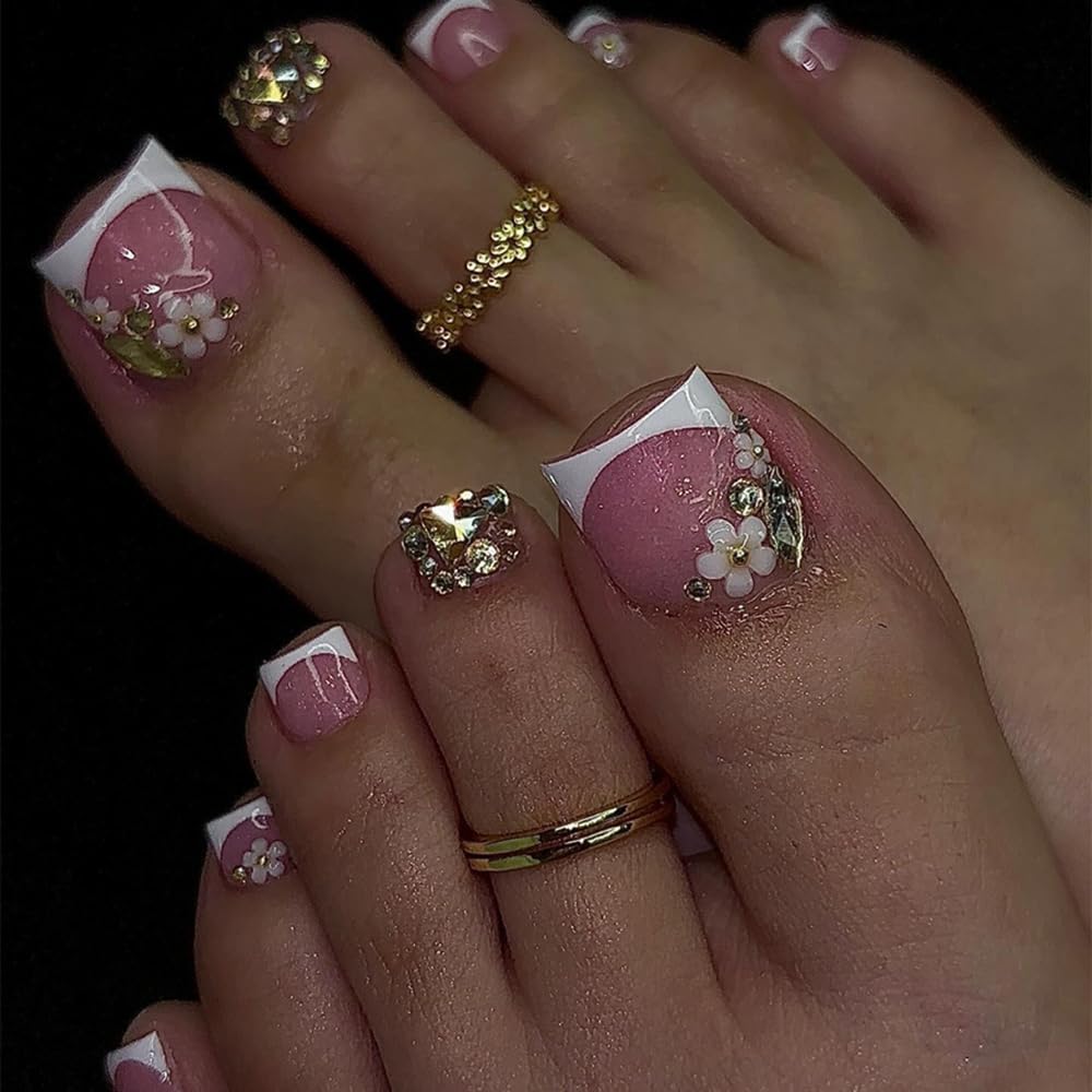 Amazon.com: 24Pcs White French Tip Press on Toenails Short Square Fake ...