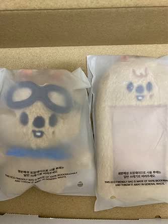 Amazon.co.jp: straykids Hank Okka Name Tag Stuffed Animal Set of 2 ...