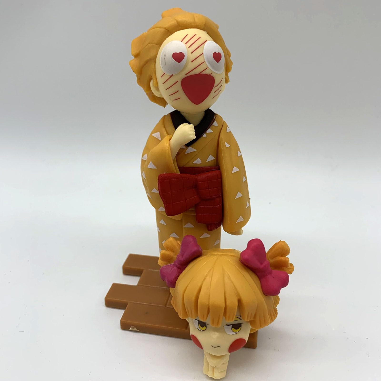 Amazon.com: Muenmee Agatsuma Zenitsu Figures Anime PVC Statues Figure ...