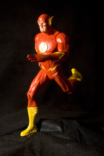 Amazon.com: DC Collectibles Justice League: The Flash Action Figure ...
