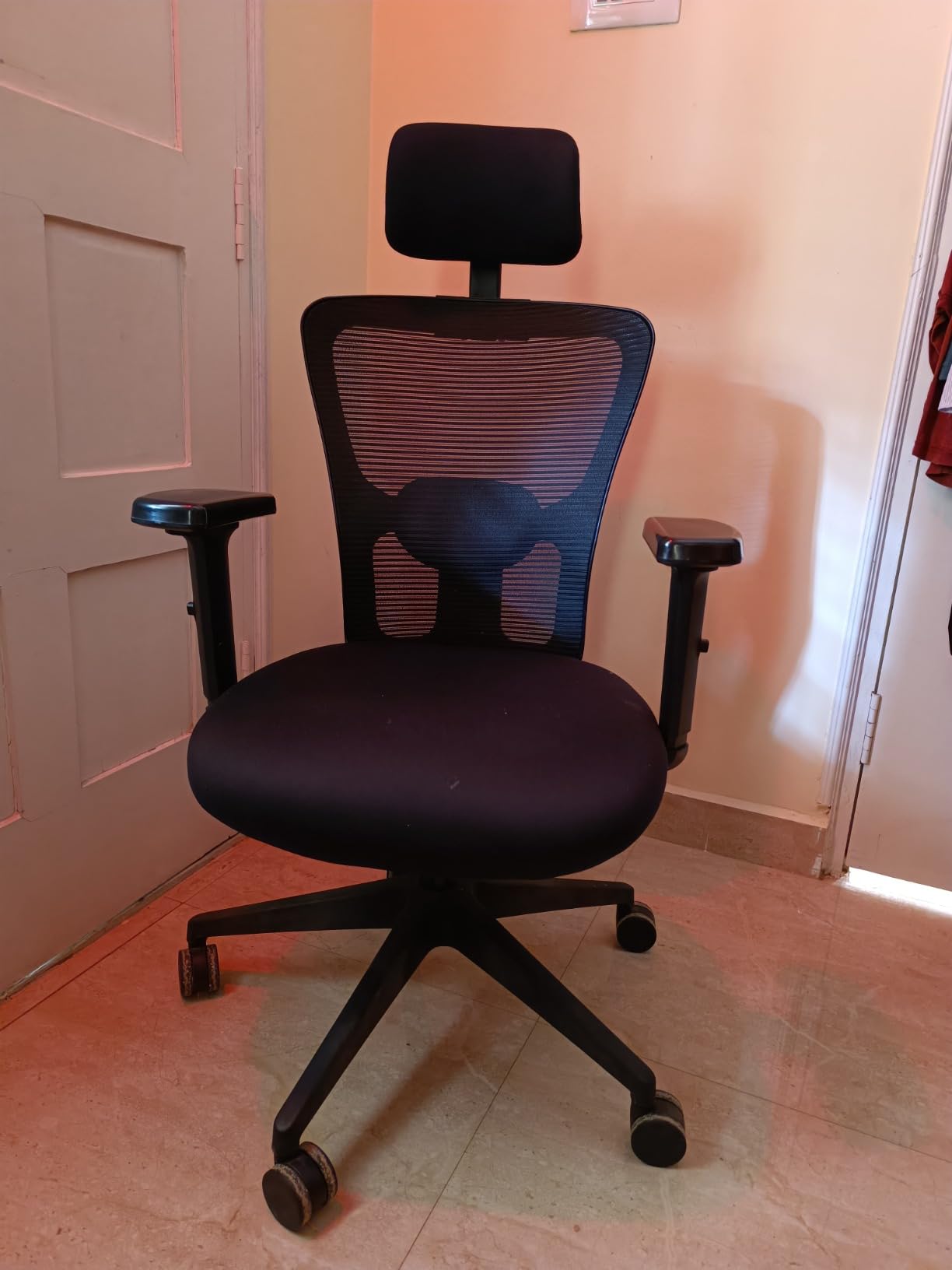 ASTRIDE Ryzen Ergonomic Office Chair in High Back with 2D Adjustable ...