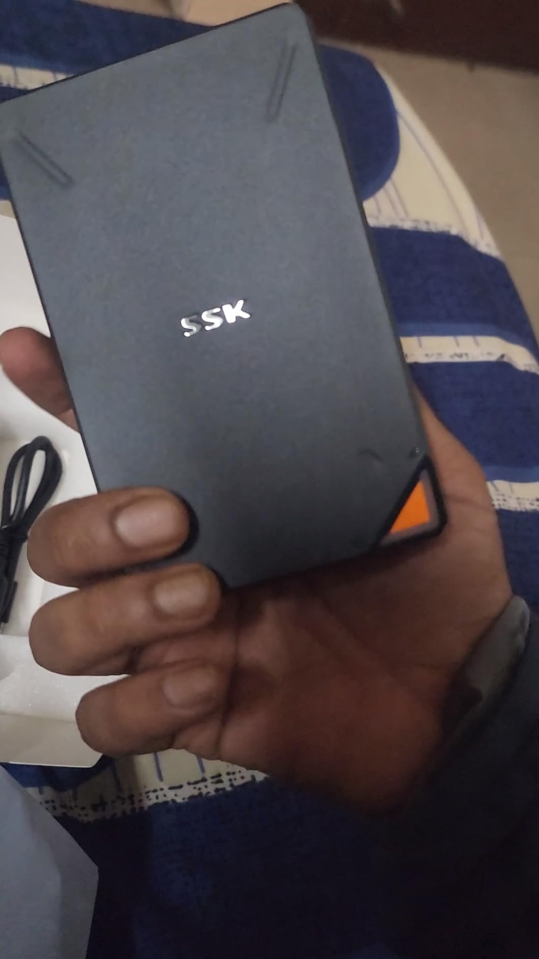 SSK 1Tb Portable Nas External Wireless Ssd With Own Wi-Fi Hotspot ...