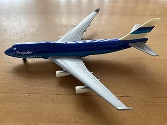 Amazon.co.jp: ヘルパウイングス ラインマイン空港フランクフルトのモデル B747400 スケール:1:500 航空機 模型 : おもちゃ