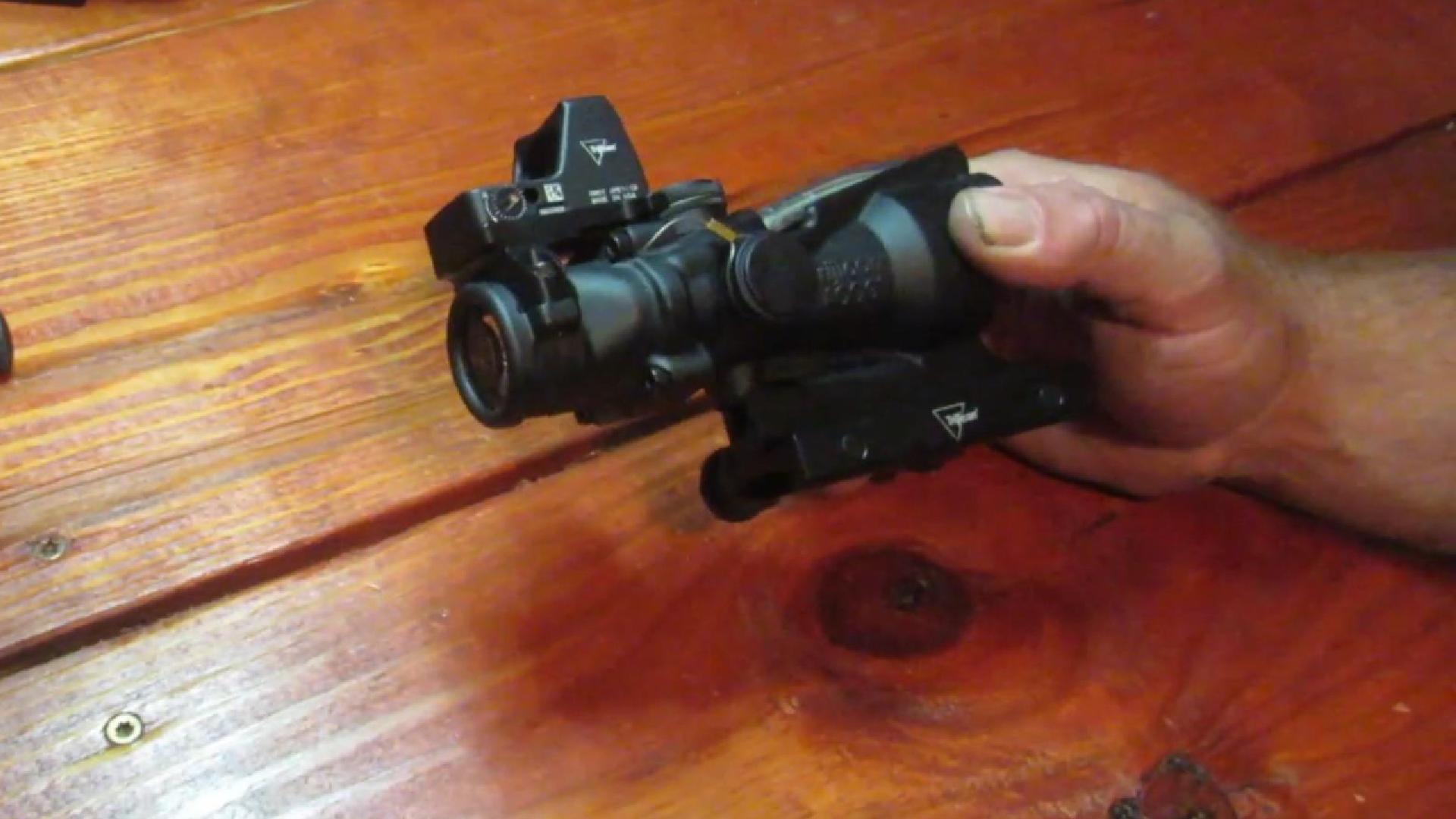 Watch Trijicon ACOG 4X32 - This scope is top notch! on Amazon Live