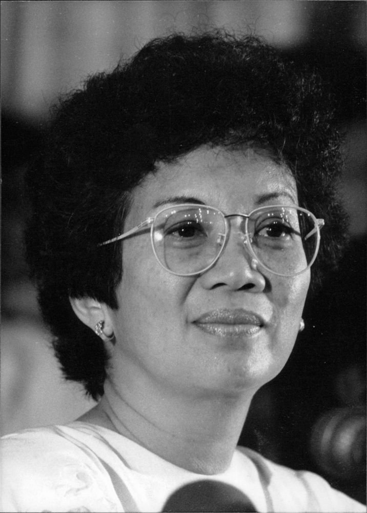 Corazon Aquino Black And White