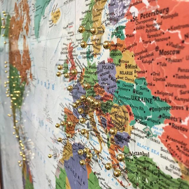 Amazon.com: 1/8 Inch Map Tacks - Gold : Office Products