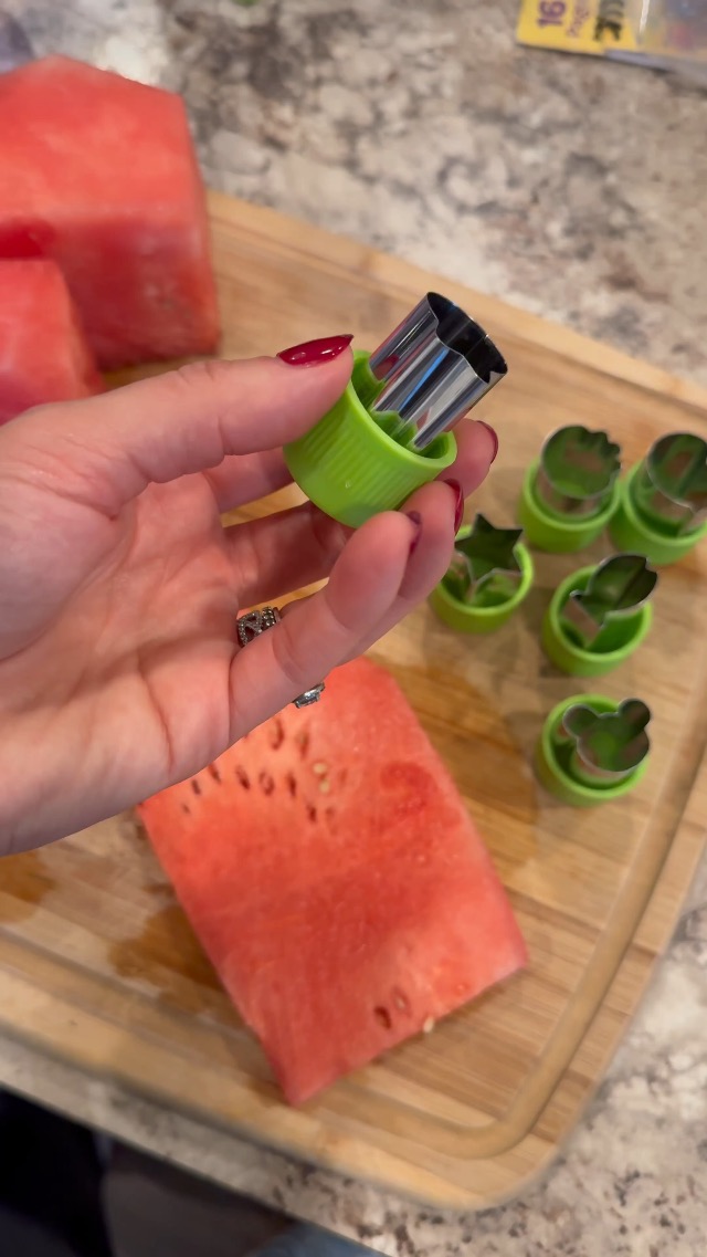 Watch Mini shape food cutters that make lunches so fun! on Amazon Live