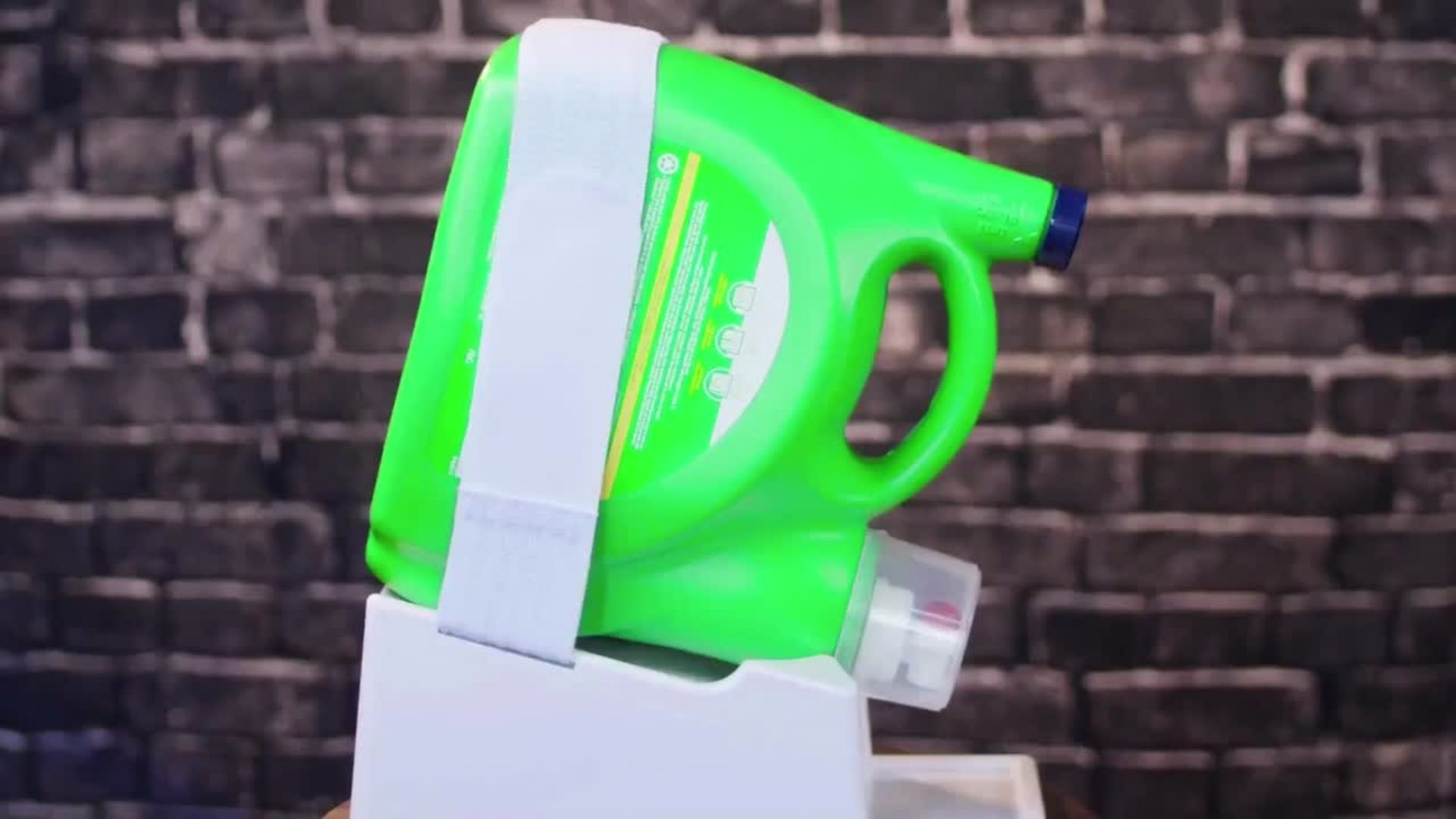 Watch Skywin Liquid Laundry Detergent Holder Organizer on Amazon Live