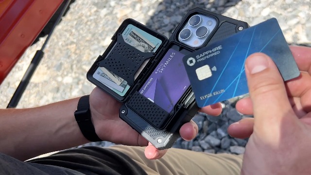 Snapklik.com : Pelican Magnetic Wallet & Card Holder RFID Blocking ...