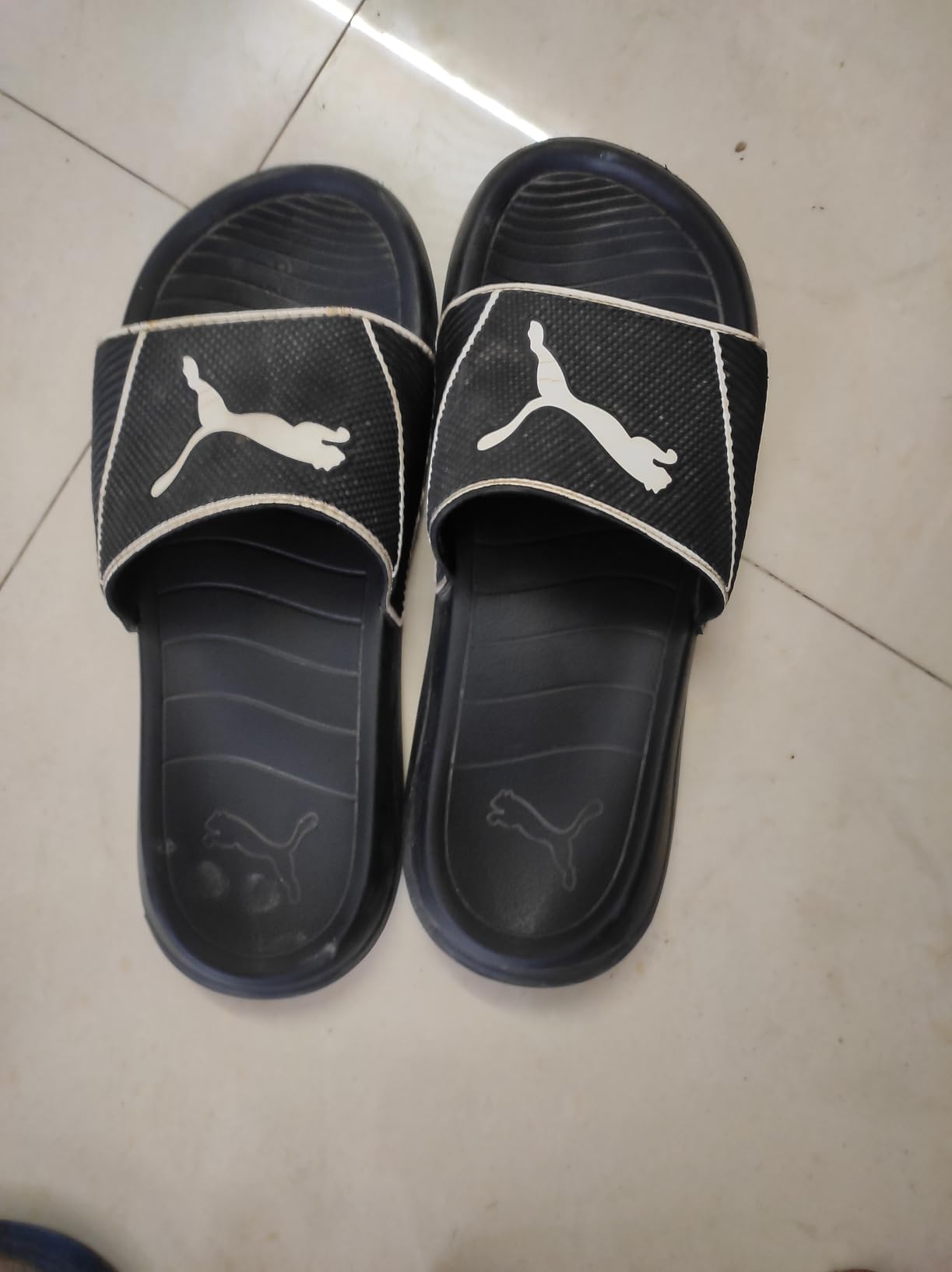 Buy Puma Unisex-Adult Popcat 20 Shower RES Black-White Slide - 7UK ...