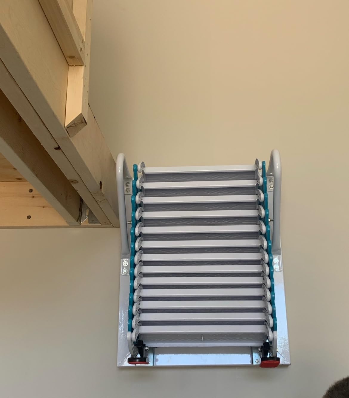 Loft Ladder Ceiling Attic Stairs Pull Down Attic Ladder Wall Mounted ...