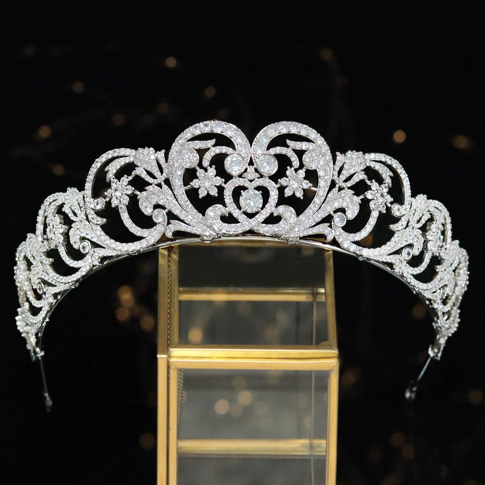 Amazon.com : Aoligrace CZ Princess Princess Diana Wedding Crowns for ...