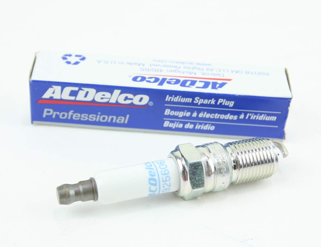 Amazon.com: Genuine GM 12621258 Spark Plug : Automotive