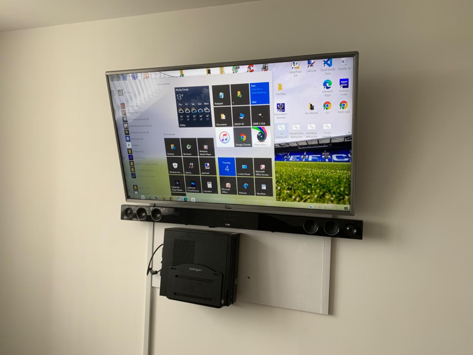 StarTech.com Wall Mount CPU Holder - Adjustable Width 4.8in to 8.3in ...