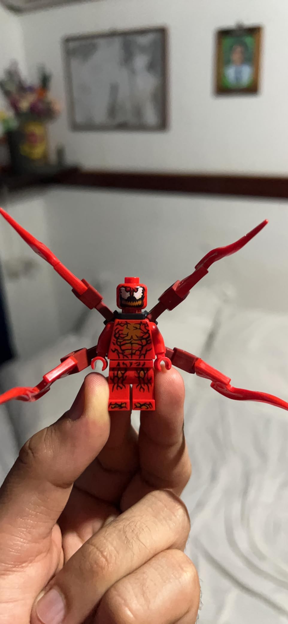 Amazon.com: LEGO Super Heroes: Carnage Minifigure with Appendages ...