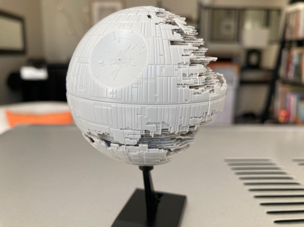 Amazon.com: BANDAI 013 Death Star II Star Wars, Vehicle Model : Arts ...