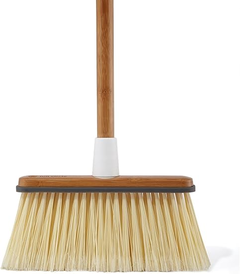 Amazon.com: Full Circle Clean Sweep Bamboo Broom - Angled for Precision ...