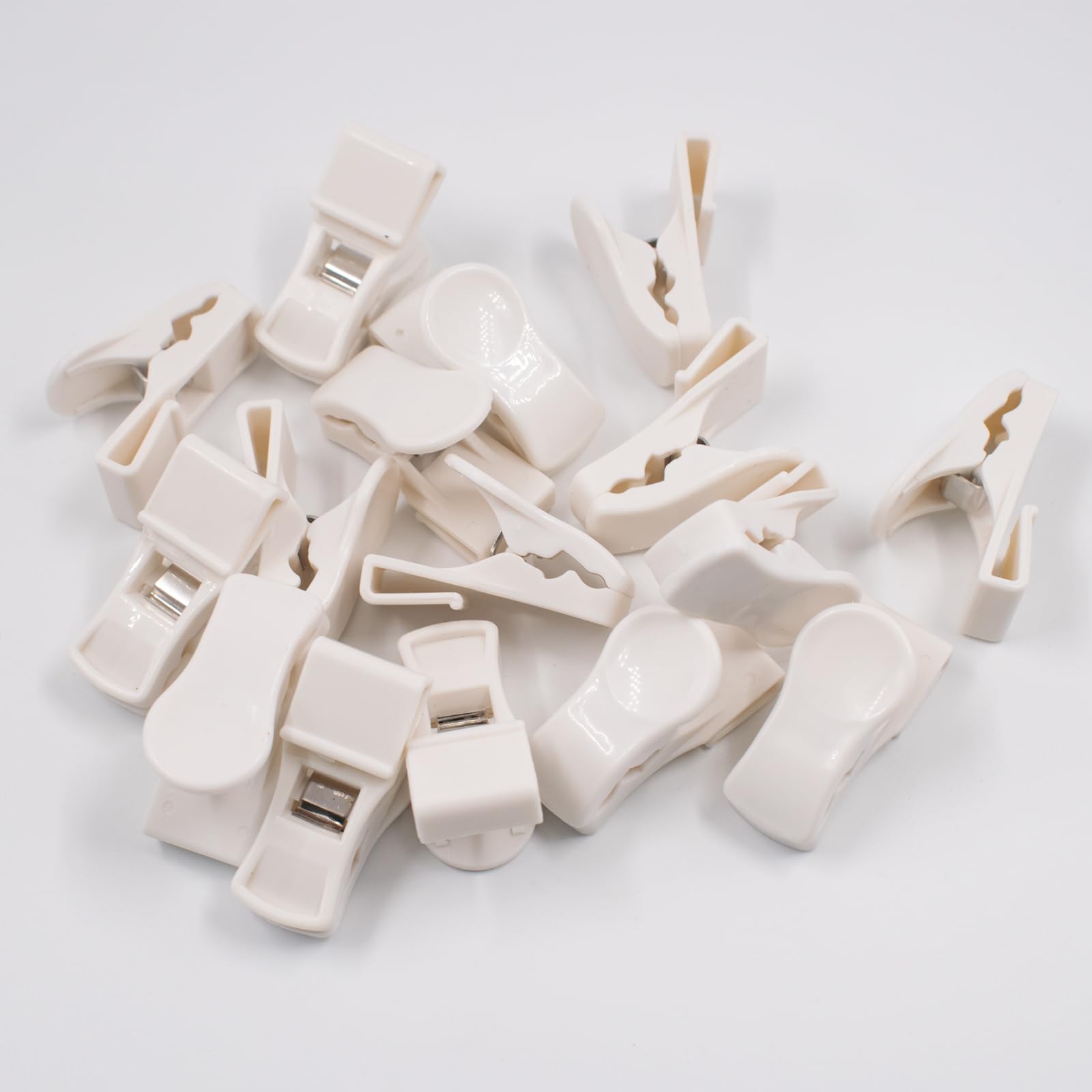 Snapklik.com : 16 PCS Grid Wall Hook Clips, Hanging Grid Wall Sign ...
