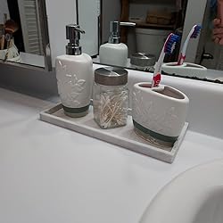 Amazon.com: Spacewiser Countertop and Vanity Tray - 11.7" Shatterproof ...