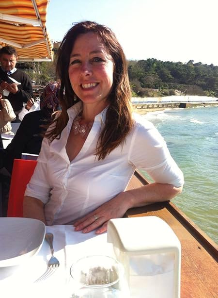 Amazon de Gabrielle Smith Dluha B cher H rb cher Bibliografie amazon-de-gabrielle-smith-dluha-b-cher-h-rb-cher-bibliografie