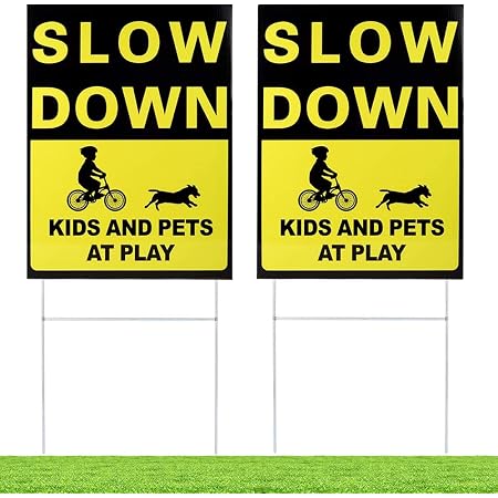 Amazon.com : Kichwit 2 Pack Double Sided Please Slow Down Sign Plastic ...