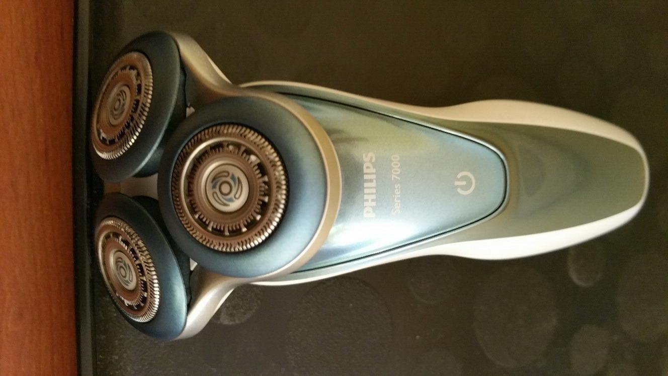 Philips S7370/41 Rasoio Elettrico Uomo S7000, Wet&Dry, Testina ...