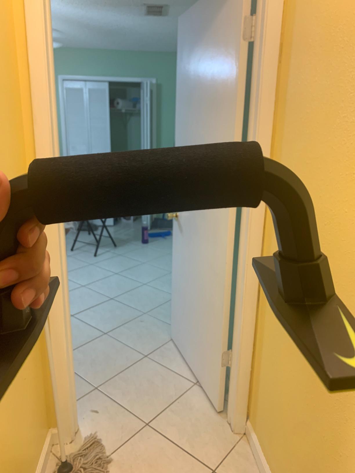 Amazon.com : Nike 9339-57 Men's Push Up Grip 3.0 Black/Volt Size One ...