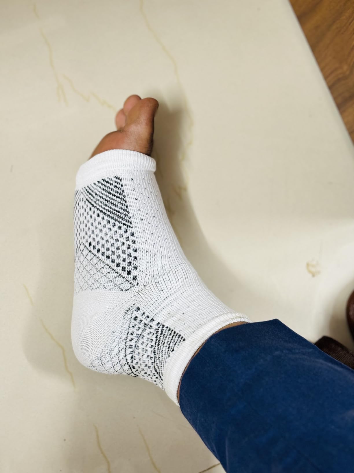 Buy SVADISTHA Orthopedic Neuro Socks for men and women | Outdoor Sport ...