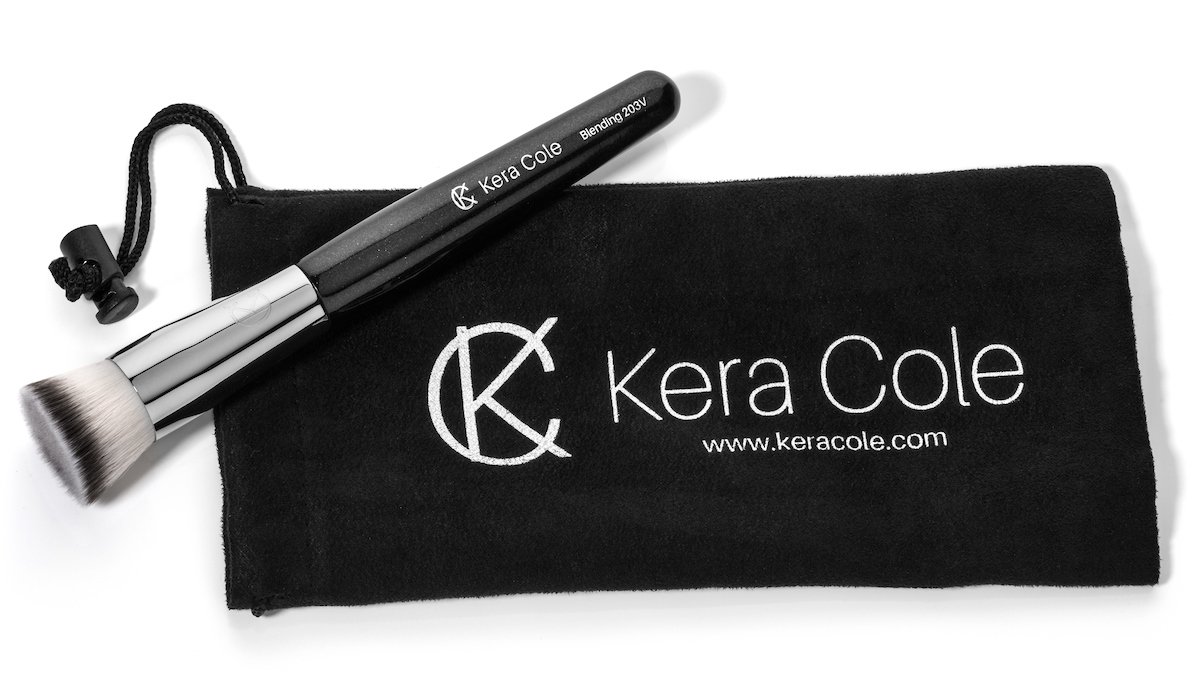 Amazon.com: Kera Cole Premium Flat Top Kabuki Foundation Makeup Brush ...