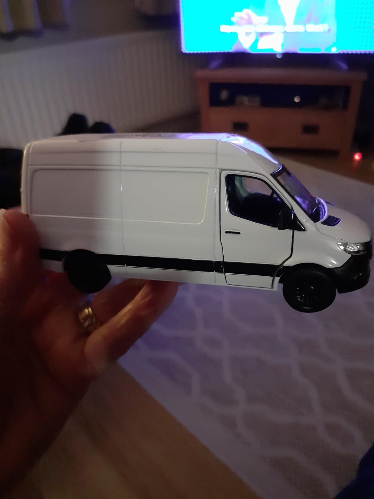 Toyland® 12cm Pull Back & Go Die Cast White Sprinter Van With Open ...