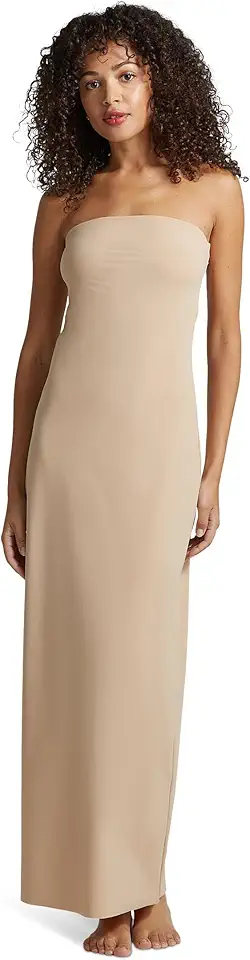 Is It Appropriate To Go Commando In A Dress? Exploring The Pros And ...