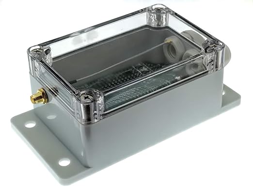 Amazon.com: qBox DIY IOT Enclosure Kit (One SMA), IOT Enclosure for ...