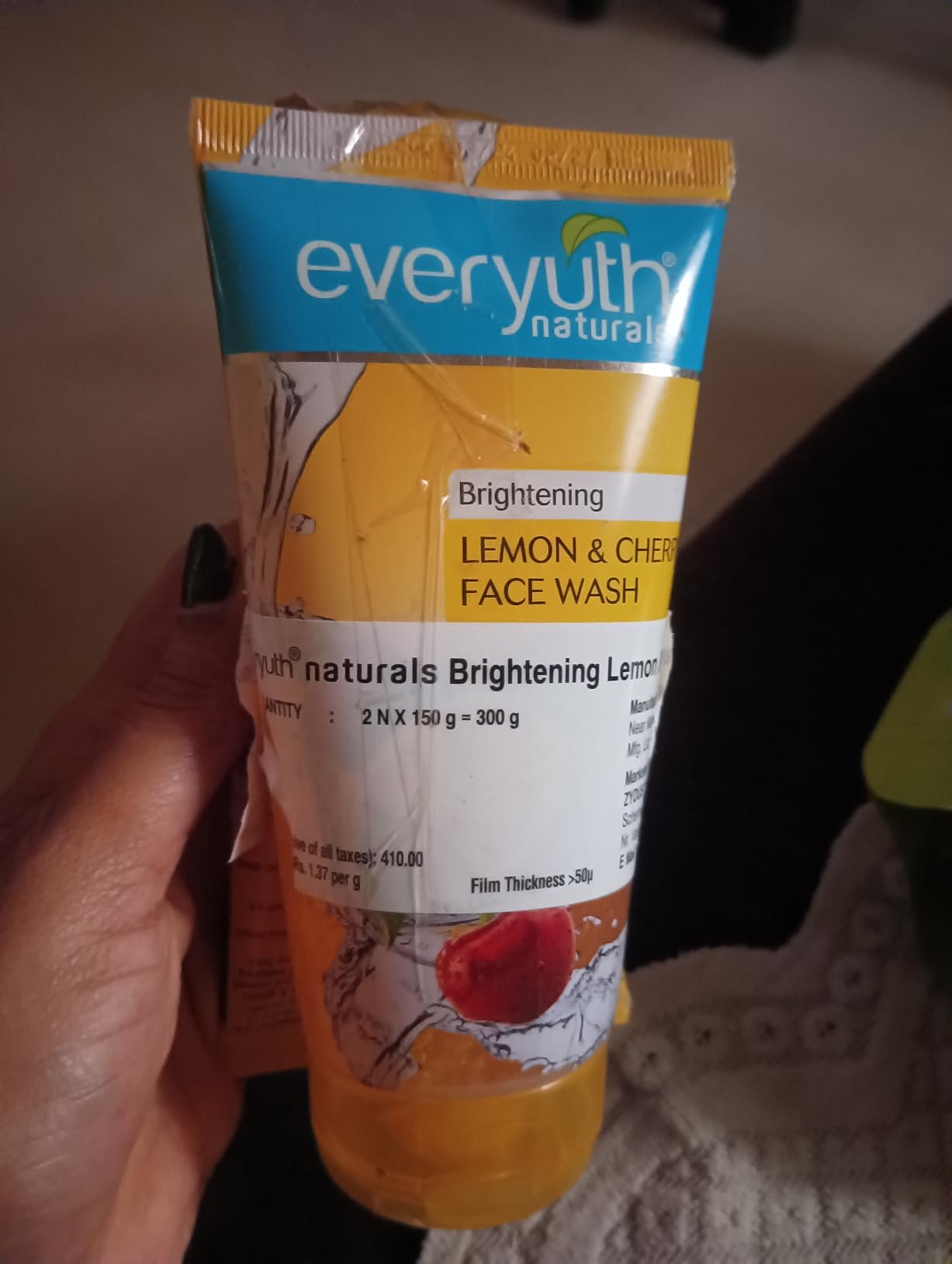 Everyuth Brightening Lemon Cherry Face Wash 150 gm (Pack of 2) : Amazon ...