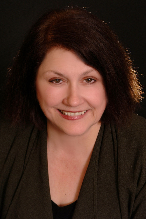 Amazon.com: Faye Hughes: books, biography, latest update