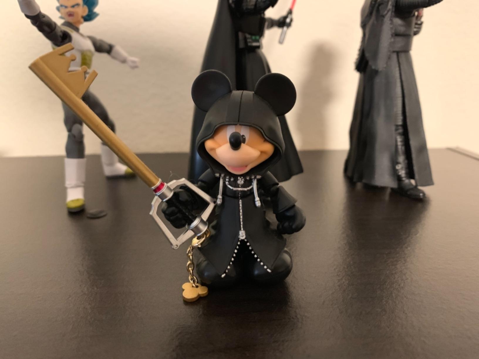 Amazon.com: TAMASHII NATIONS Bandai S.H.Figuarts King Mickey Kingdom ...