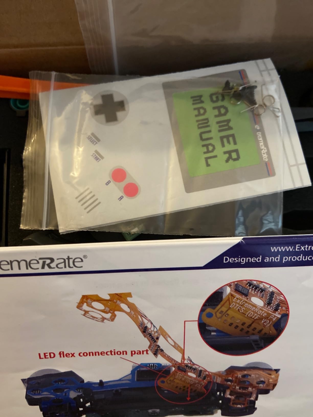 eXtremeRate Multicolori DTFS LED Kit per ps4 Pro Slim Joystick Pulsanti ...