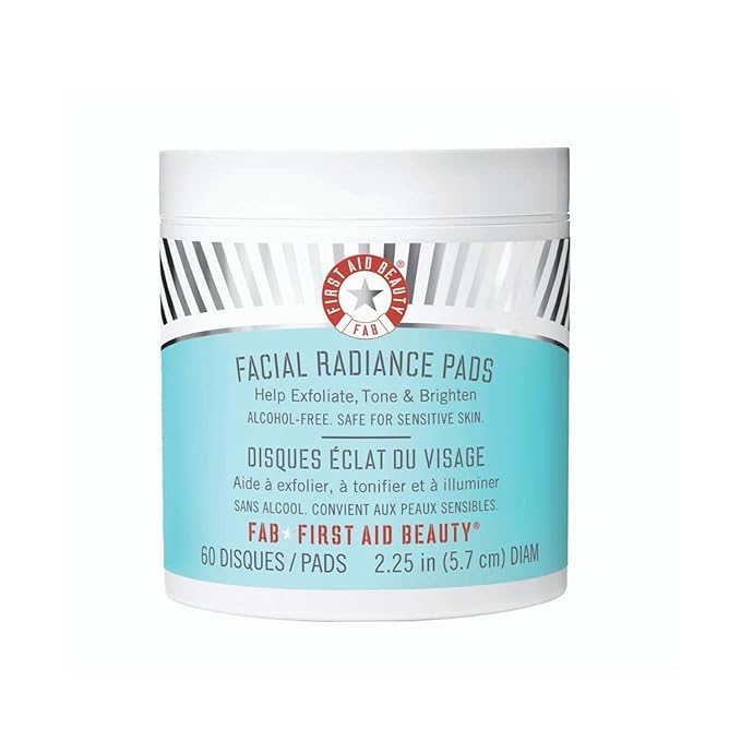 Amazon.com : First Aid Beauty Facial Radiance Pads, Exfoliating Pads ...