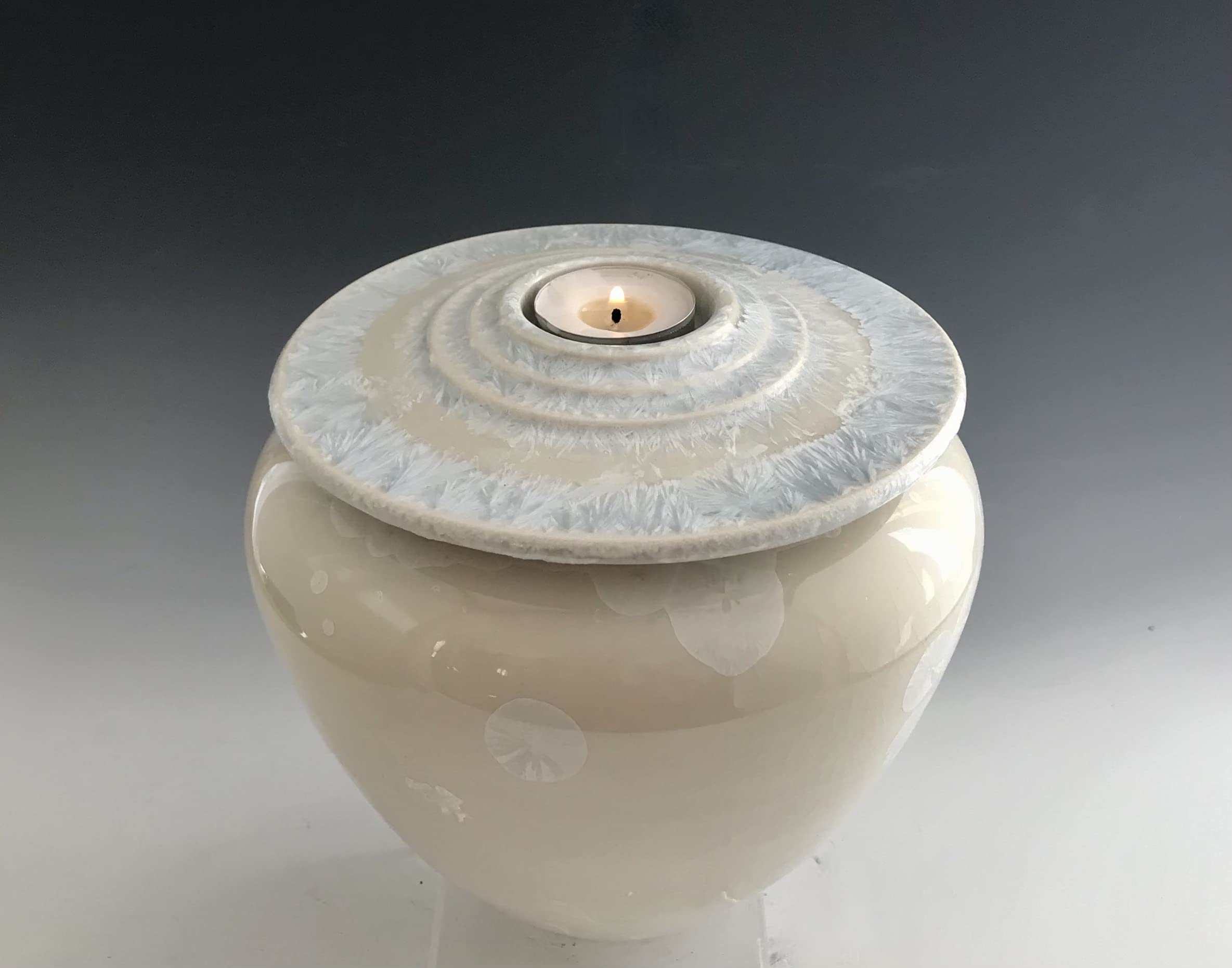 Buy Ceramic Cremation Burial Urn for Ashes, Crystalline Celebration of ...
