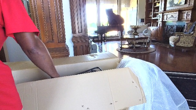 Vincent Rhodes Live's Amazon Page