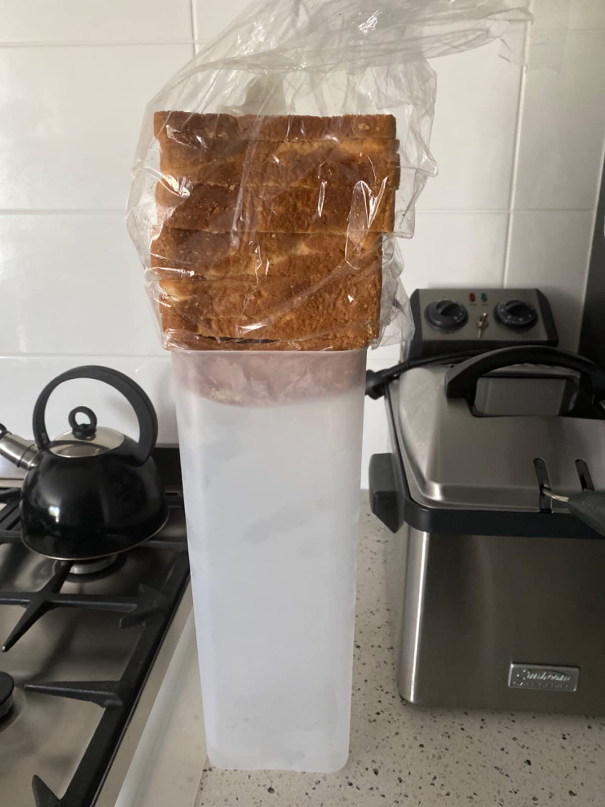 BUDDEEZ 00102R Bread Buddy Set w/Red Lids Dispenser, 2 Pieces : Amazon ...