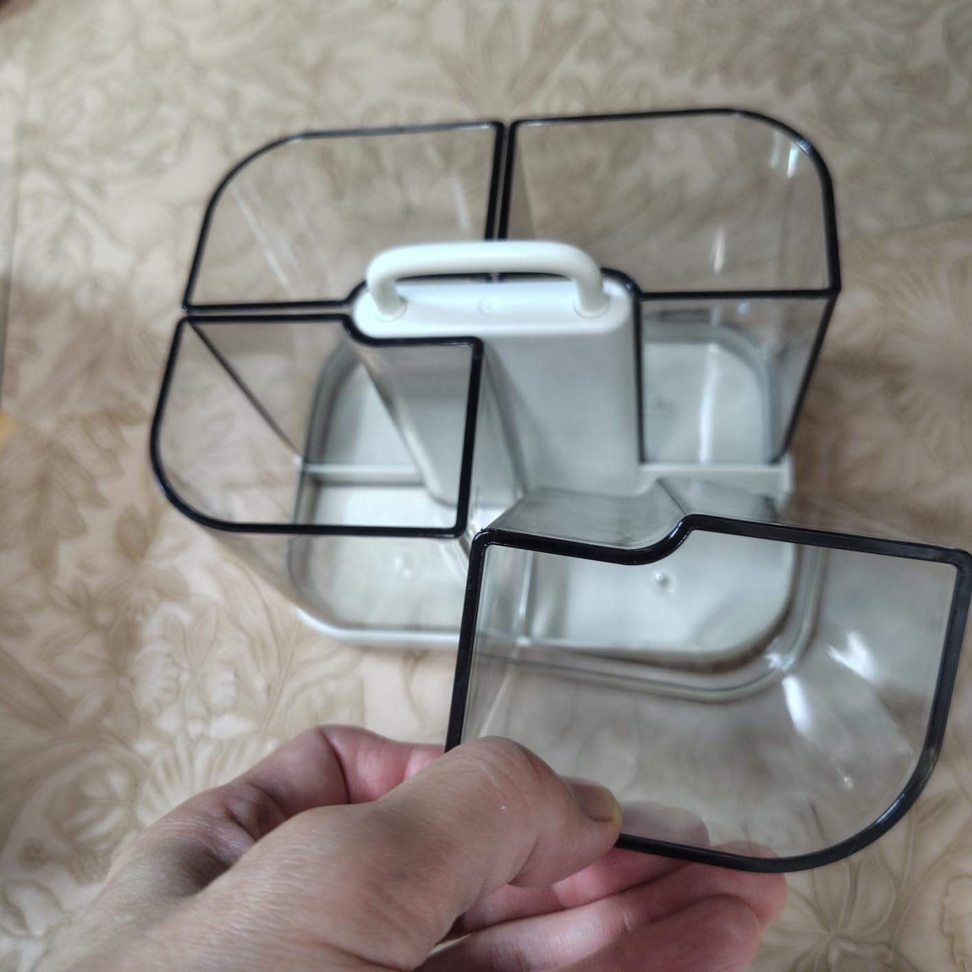 Amazon.co.jp: DoocliB デスクオーガナイザー ペン立て コスメ 化粧筆 小物入れ 卓上収納ボックス 机の上 文房具 収納ポーチ 透明 : 文房具・オフィス用品