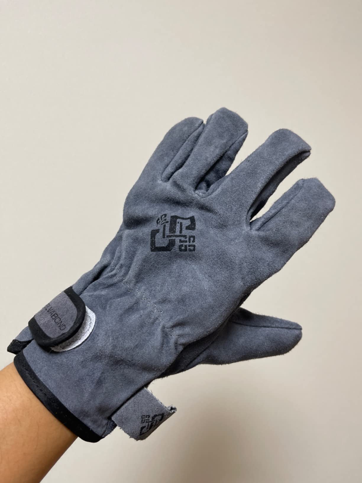 Amazon.co.jp: [SILVABOND] 耐熱 手袋 キャンプ グローブ やわらかい 本革 日本耐熱試験認定済み 耐熱3層構造 ...