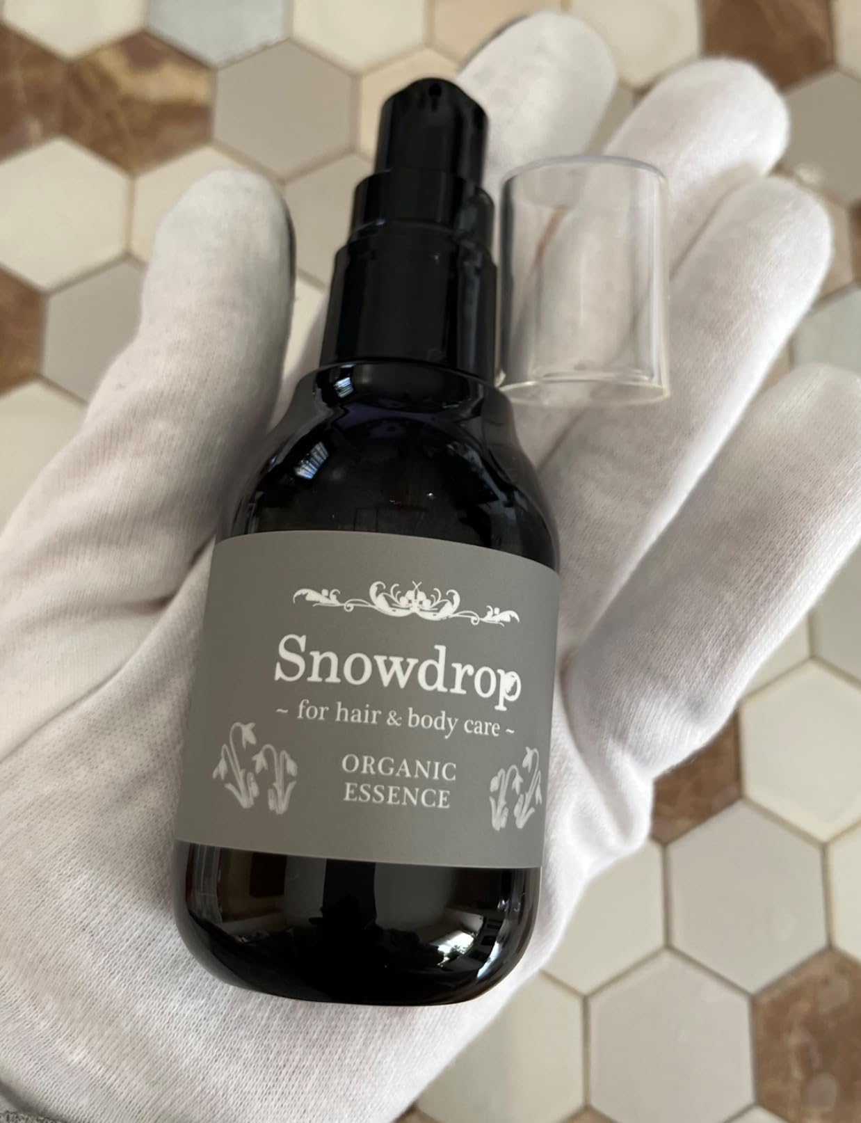 Amazon.co.jp: Snowdrop(スノードロップ）オーガニックエッセンス ヘアオイル 洗い流さないトリートメント ベルガモット 80ml サロン品 ヘア美容液 ヘアケア オイル ...