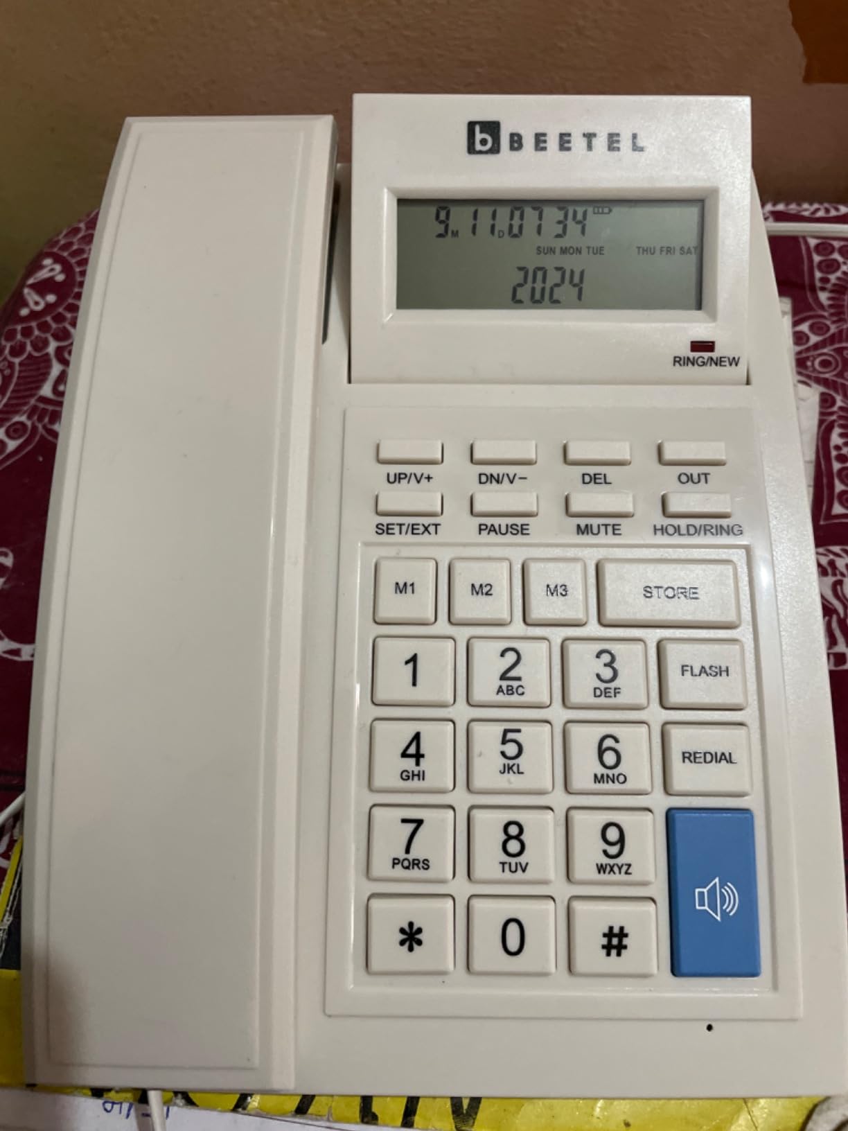 Beetel M64 Caller Id Landline Phone with 16 Digit and Adjustable LCD ...